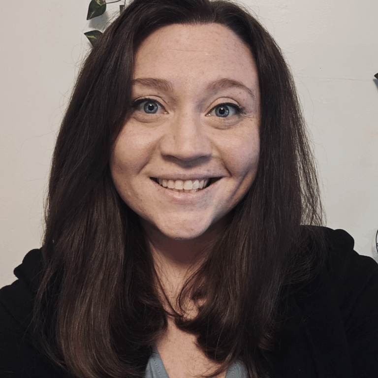 Amanda Holmes | Creating Connections Counseling